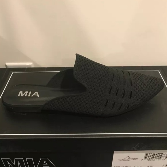 MIA | Shoes | Mia Tina Flat Slide Shoe | Poshmark